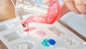 How to Dispose of Resin? The Right Way!